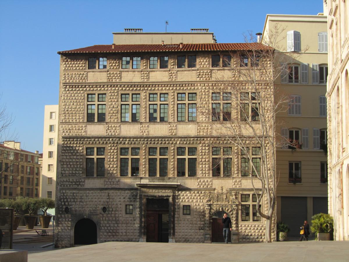 Urban walks in Marseille | Marseille Tourism