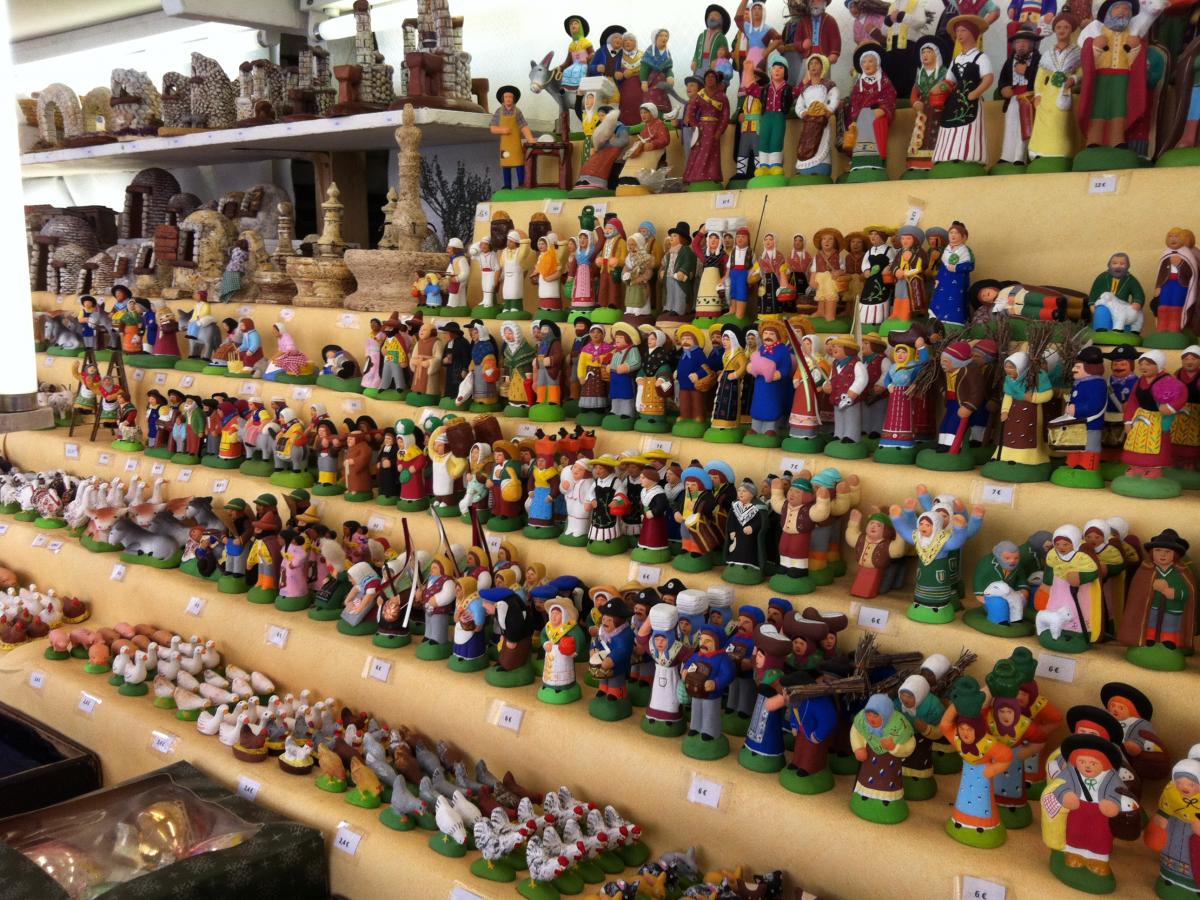 Foire aux santons et santonniers à Marseille | Office de Tourisme de ...