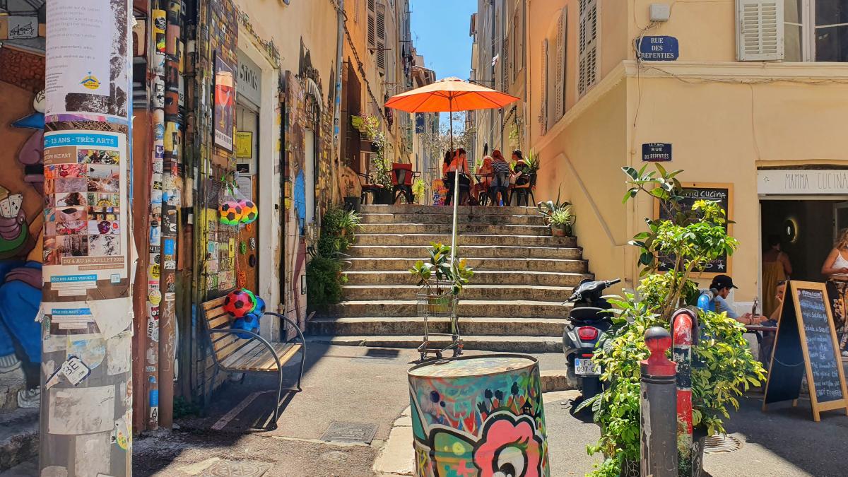 The district of ‘le Panier’ | Marseille Tourism