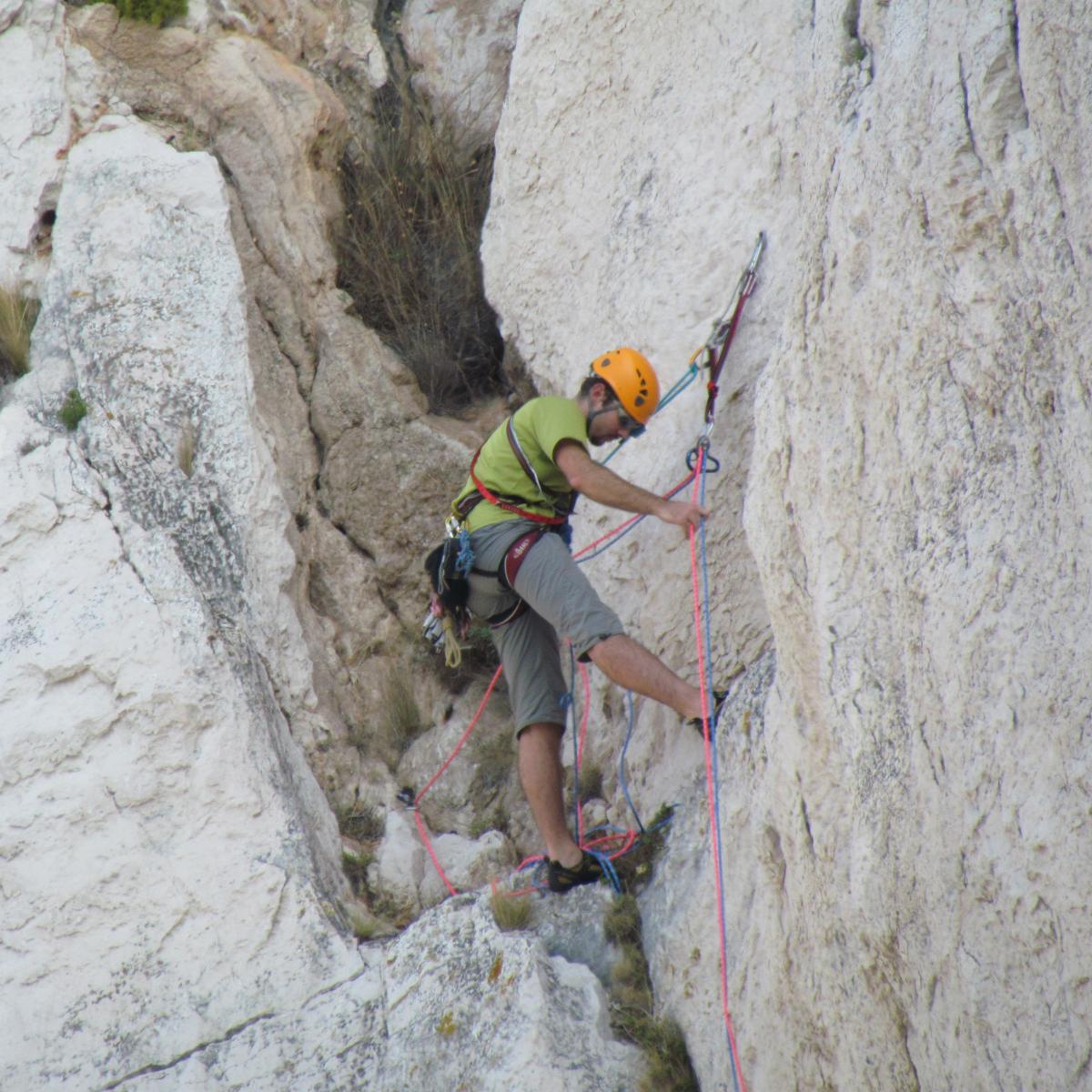 Escalade Calanques Marseille | Office de Tourisme de Marseille