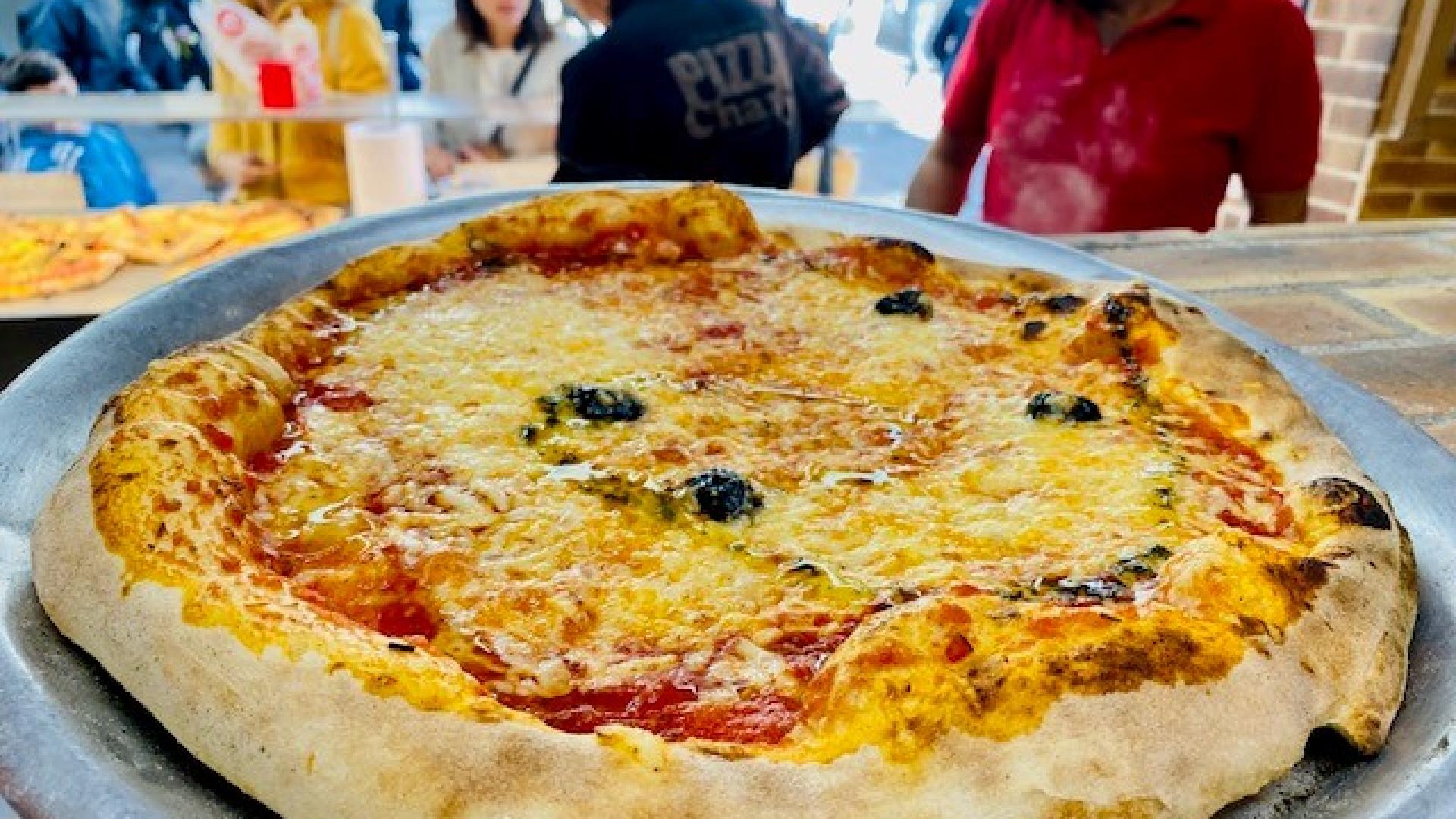 Où manger les meilleures pizzas à Marseille ? | Office de Tourisme de ...