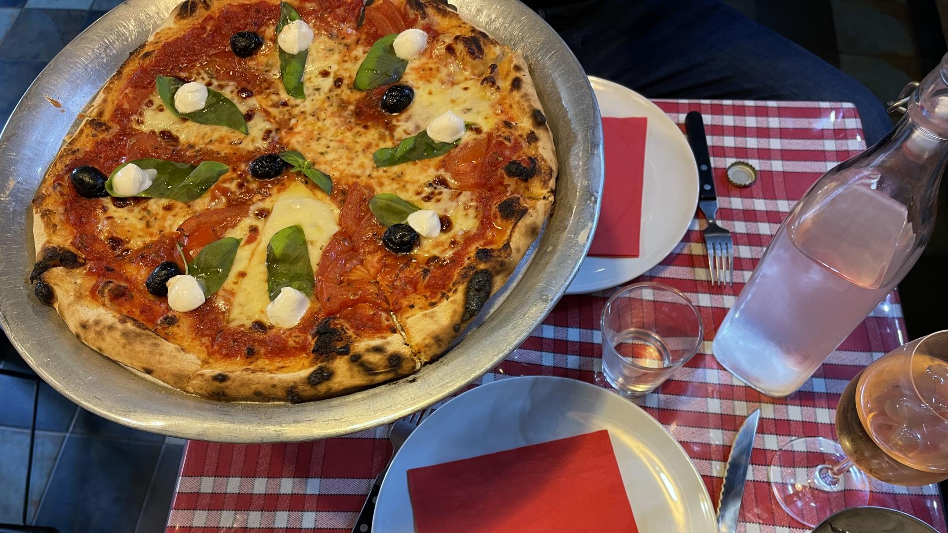 Où manger les meilleures pizzas à Marseille ? | Office de Tourisme de ...