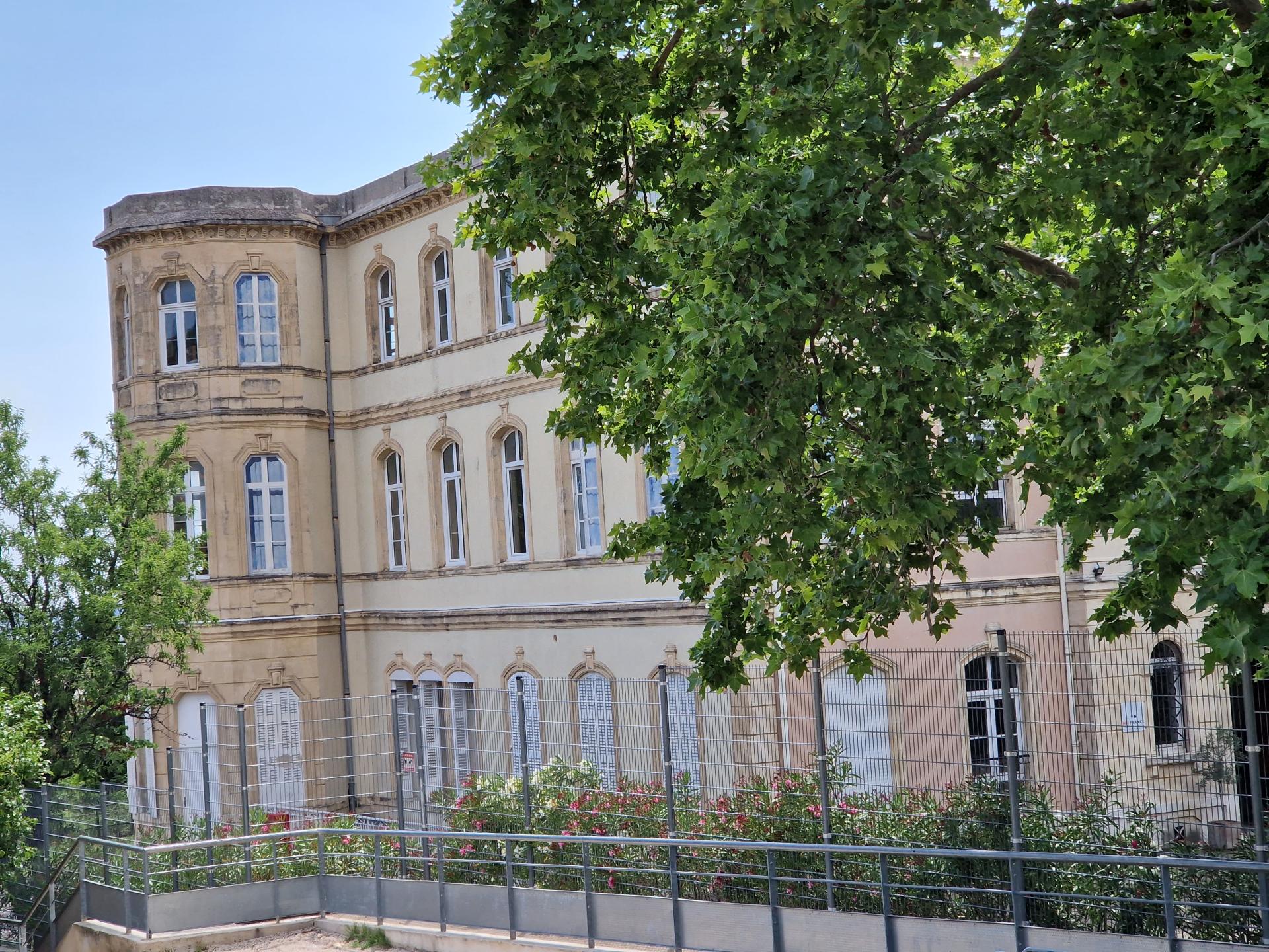 Bois Luzy in Marseille | Marseille Tourism