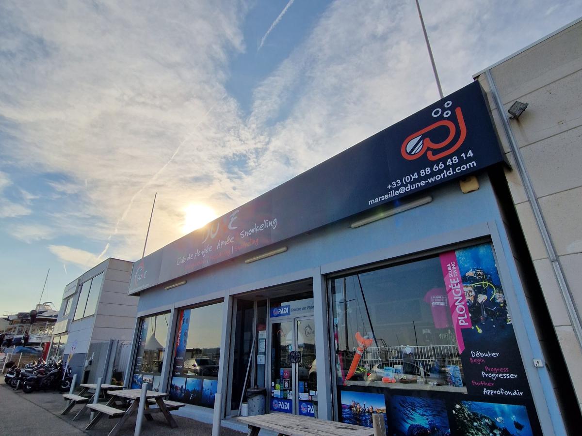 Sortie snorkeling dans les calanques | Office de Tourisme de Marseille