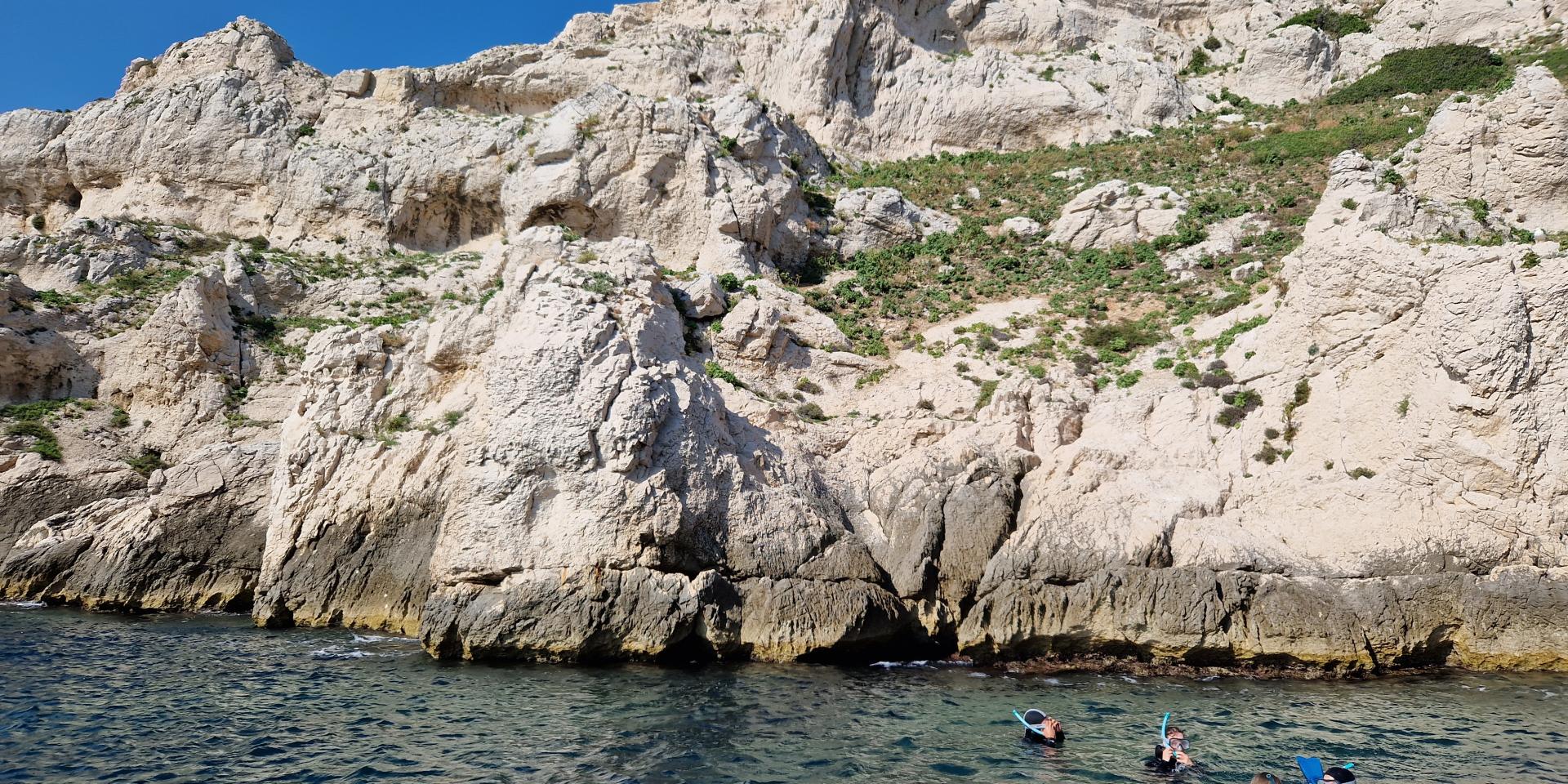 Snorkelling trip in the calanques | Marseille Tourism