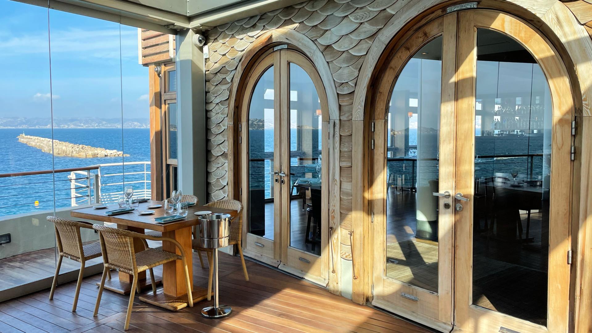 Marseille Corniche restaurant | Marseille Tourism