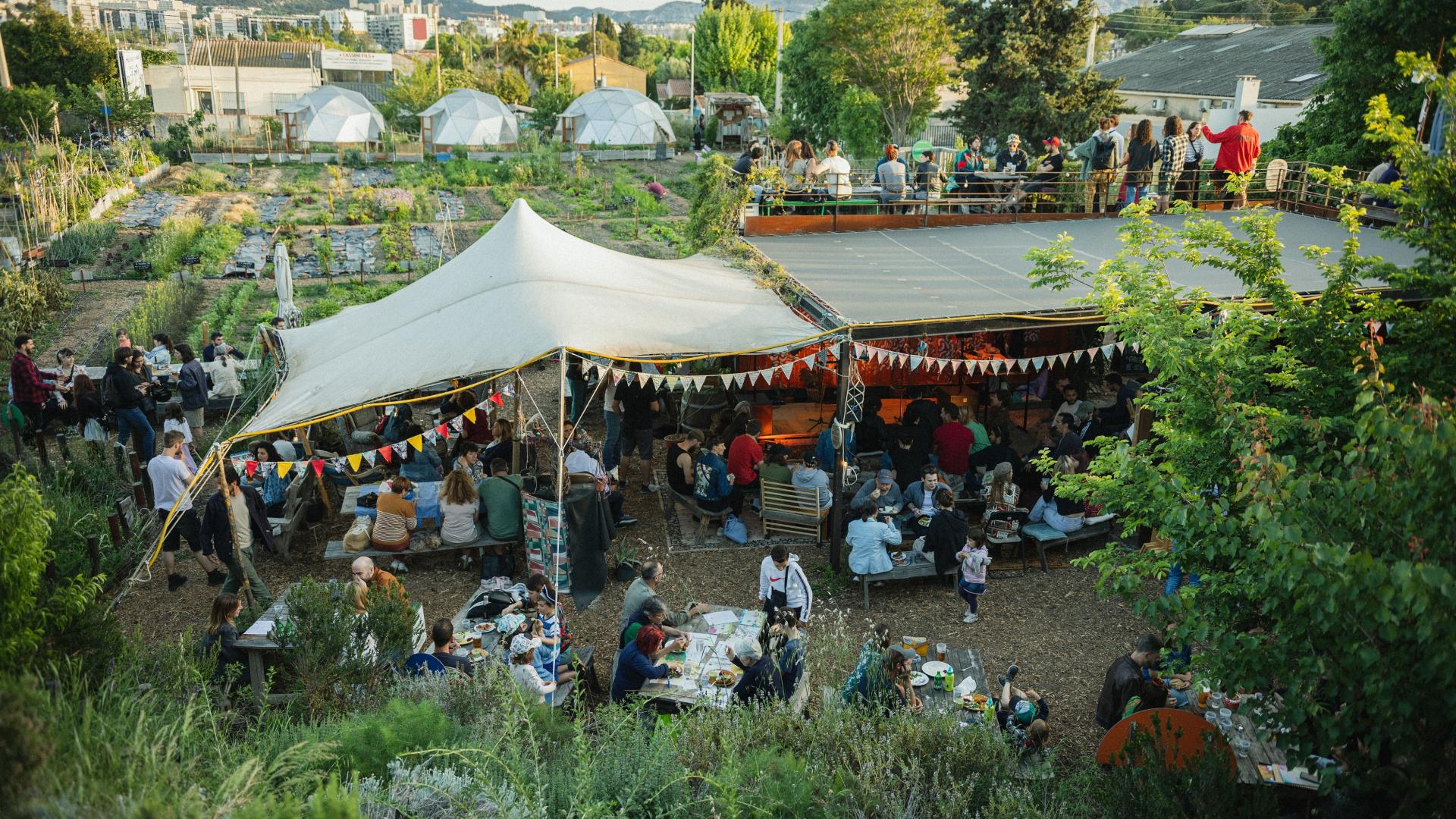 Evening summer parties in Marseille | Marseille Tourism